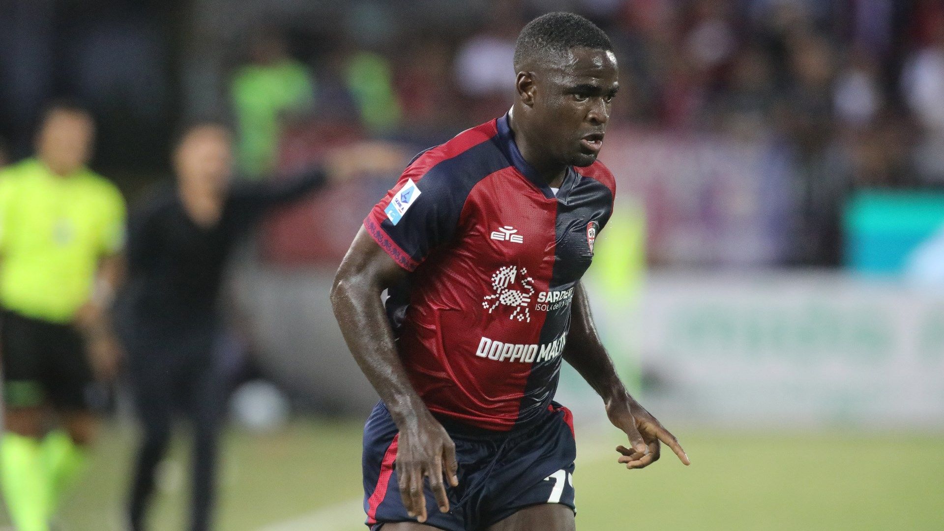 Infortunio Luvumbo: quando torna e quante partite salta l'attaccante del Cagliari | Goal.com Italia